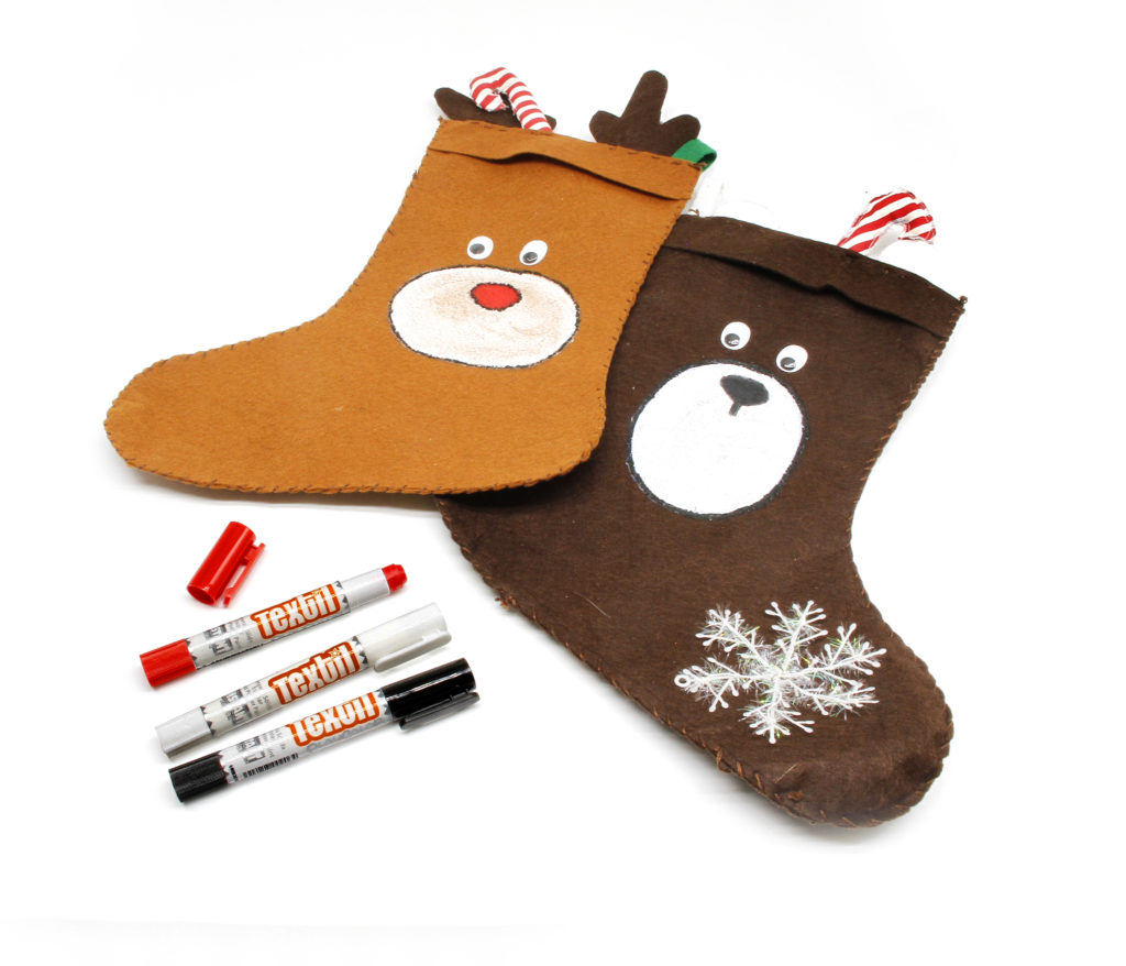 Crea un bonito calcetín navideño personalizado - PlayColor